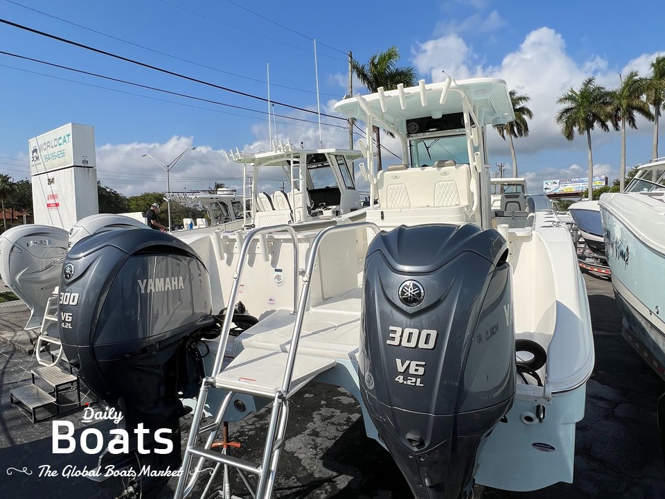 2022 World Cat 325 Cc for sale. View price, photos and Buy 2022 World ...