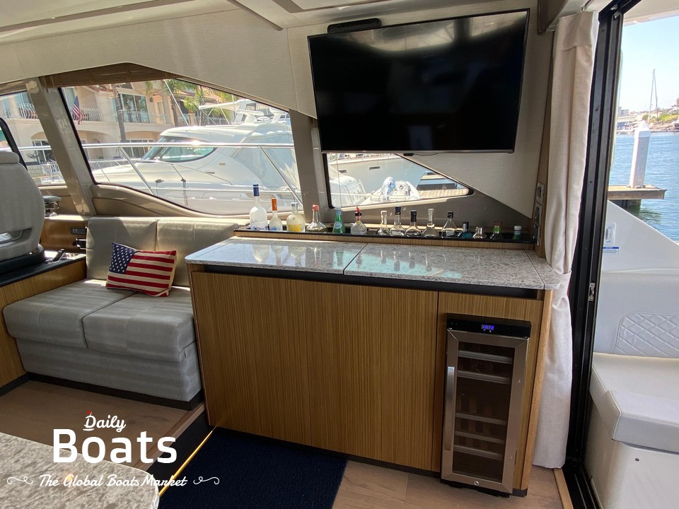 2017 Sea Ray 460 Fly for sale. View price, photos and Buy 2017 Sea Ray ...