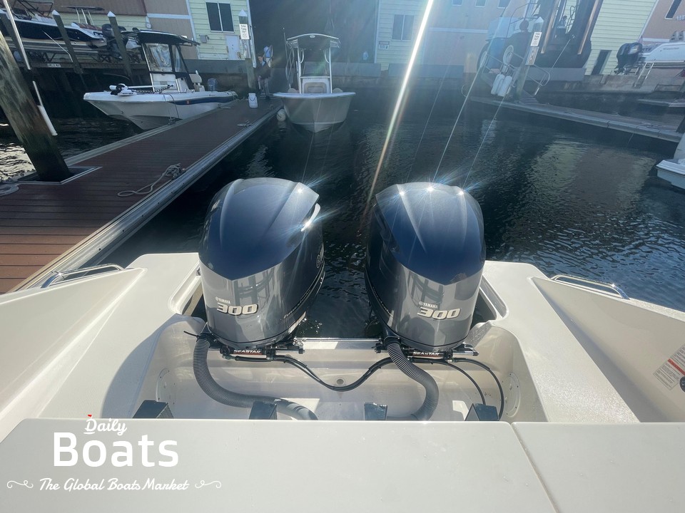 2016 Pursuit 325 Dc for sale. View price, photos and Buy 2016 Pursuit ...