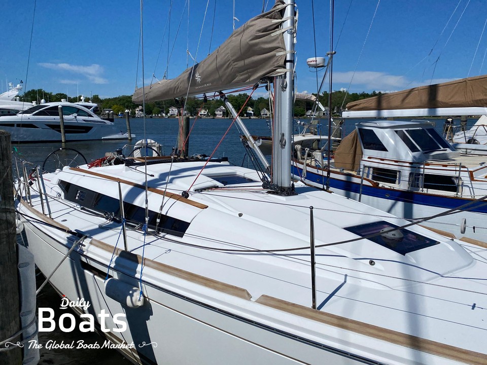 2013 Jeanneau 379 for sale. View price, photos and Buy 2013 Jeanneau ...