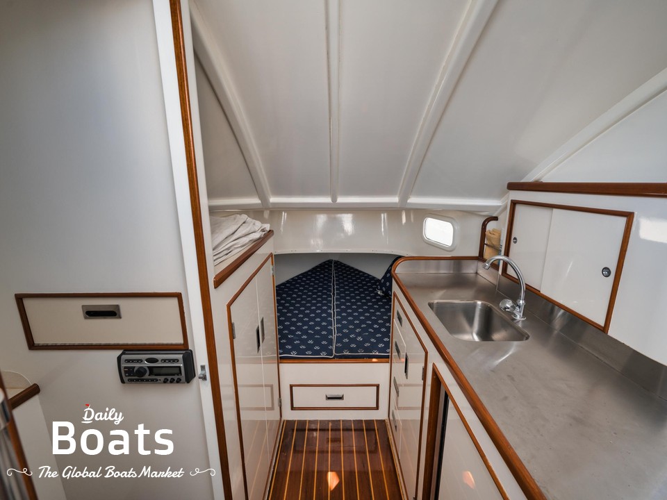 1988 Rybovich Express Walkaround for sale. View price, photos and Buy ...