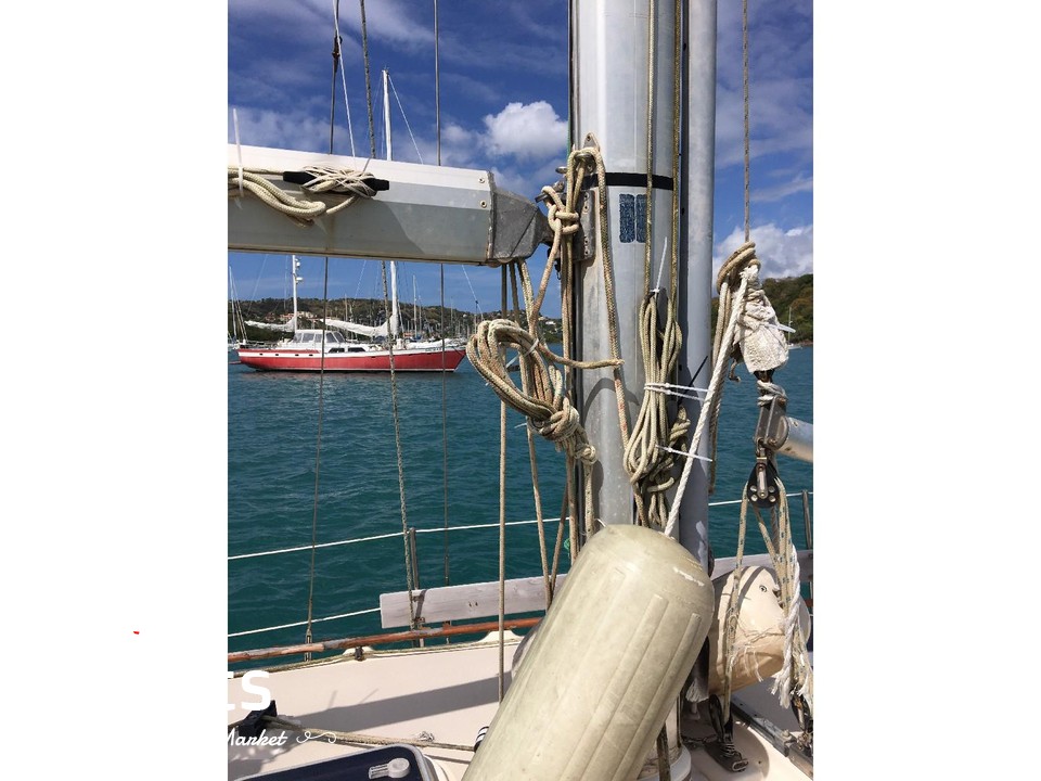 1996 Island Packet 37 for sale. View price, photos and Buy 1996 Island ...