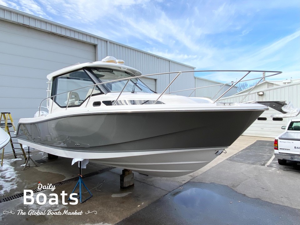 2022 Boston Whaler 325 Conquest for sale. View price, photos and Buy ...