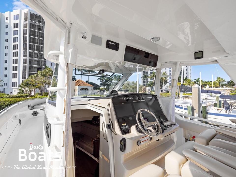 2020 Boston Whaler 420 Outrage for sale. View price, photos and Buy ...