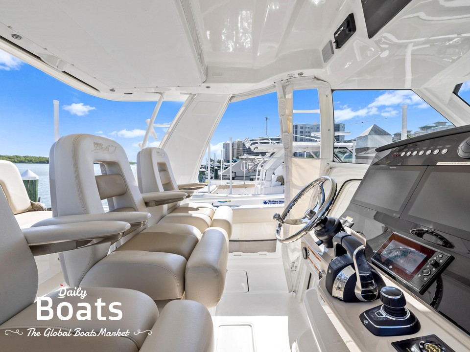 2020 Boston Whaler 420 Outrage for sale. View price, photos and Buy ...