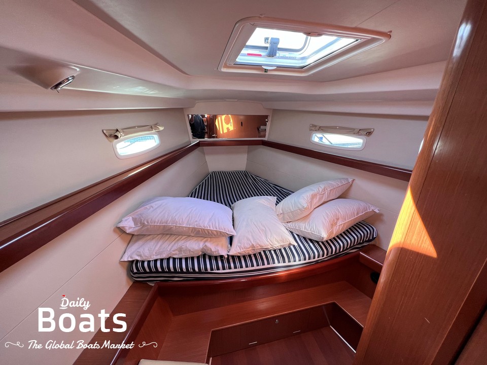 2008 Beneteau Oceanis 43 for sale. View price, photos and Buy 2008 ...
