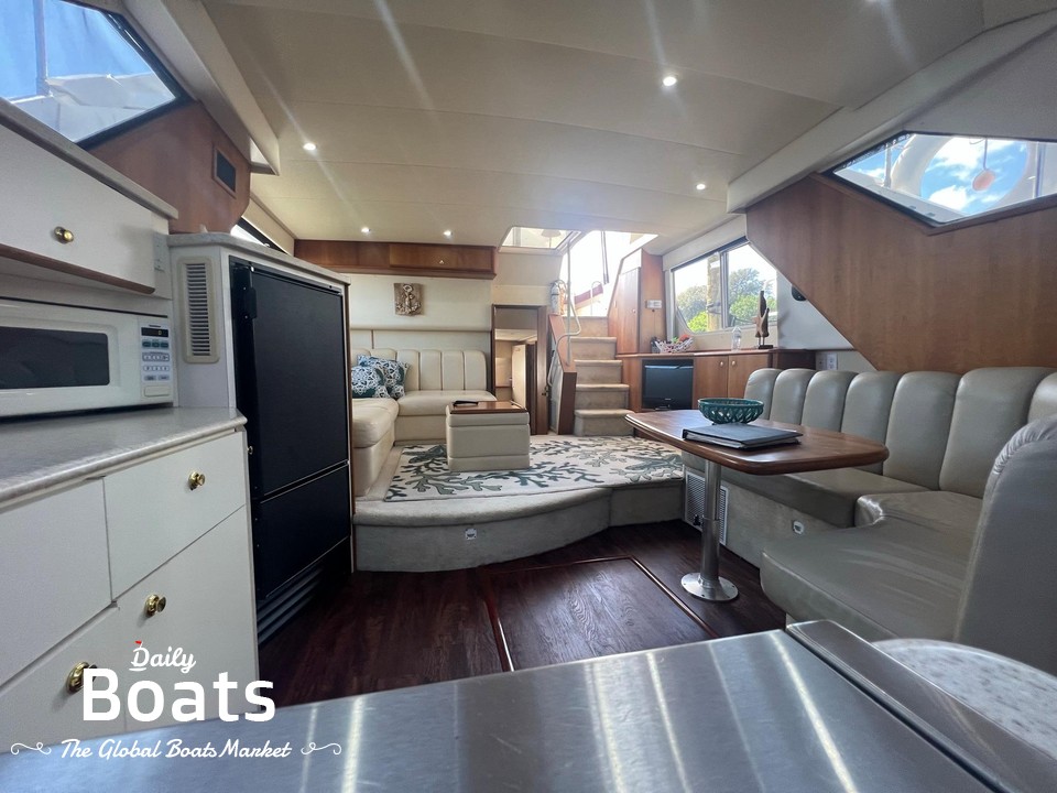 1998 Silverton 372 Motor Yacht for sale. View price, photos and Buy ...