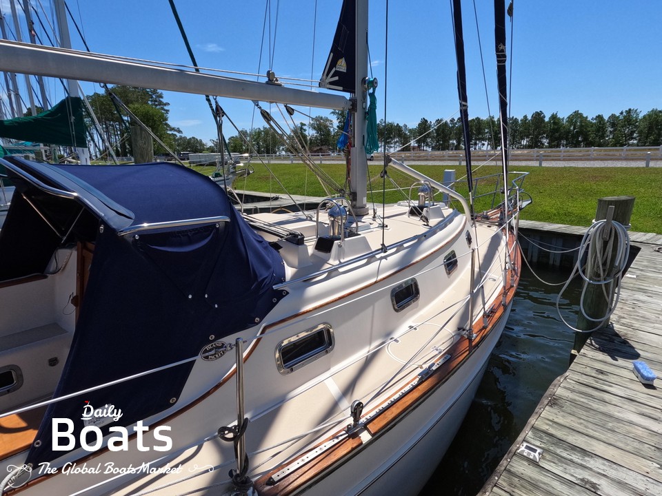 2002 Island Packet 320 for sale. View price, photos and Buy 2002 Island ...