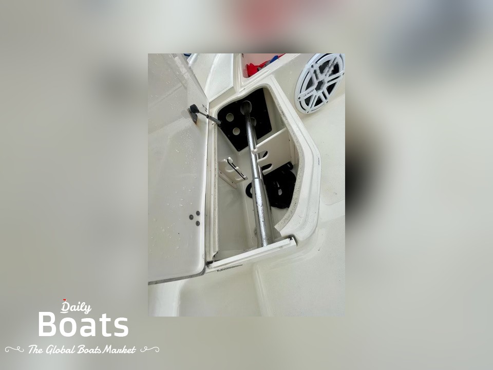 2007 Scout 240 Bay for sale. View price, photos and Buy 2007 Scout 240 ...