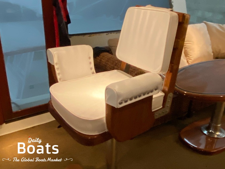 1973 Chris-Craft 47 Commander Flush Deck for sale. View price, photos ... 1973 Chris-Craft 47 Commander Flush Deck for sale. View price, photos ...