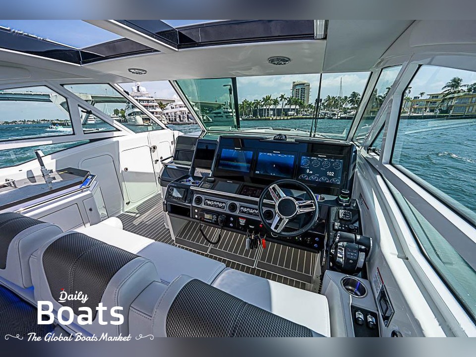 2018 Formula 430 Super Sport Crossover for sale. View price, photos and ...