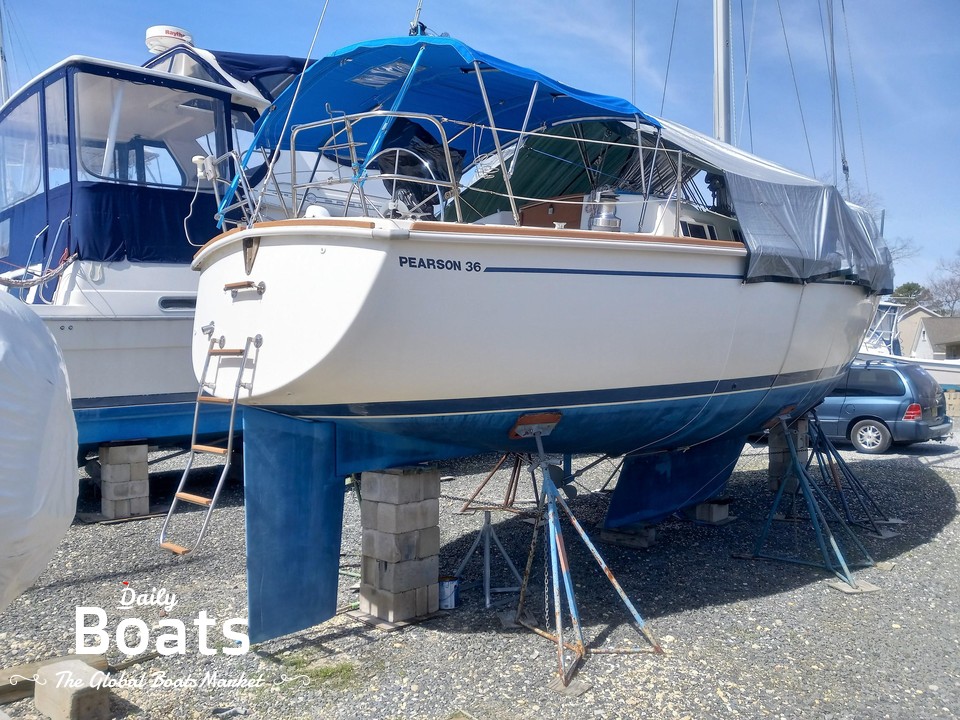 1985 Pearson 36 for sale. View price, photos and Buy 1985 Pearson 36 ...