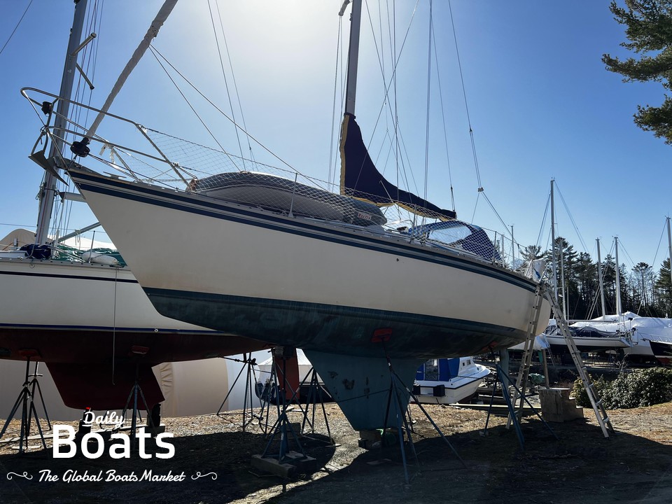 1983 Hunter 34 for sale. View price, photos and Buy 1983 Hunter 34 #306123