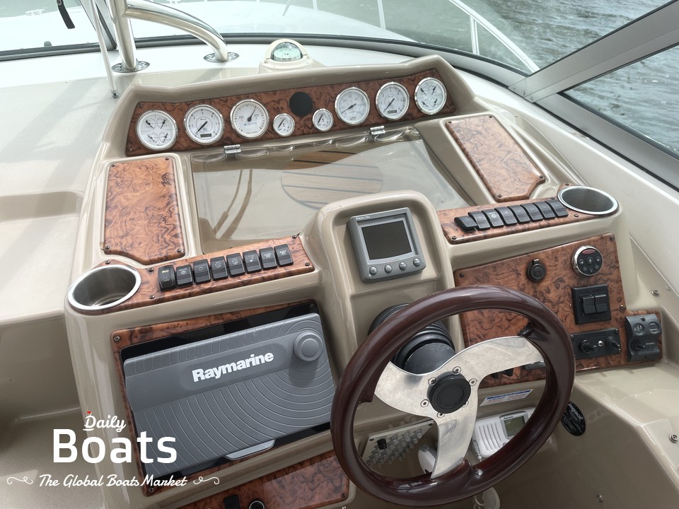 2007 Larson Cabrio 350 for sale. View price, photos and Buy 2007 Larson ...