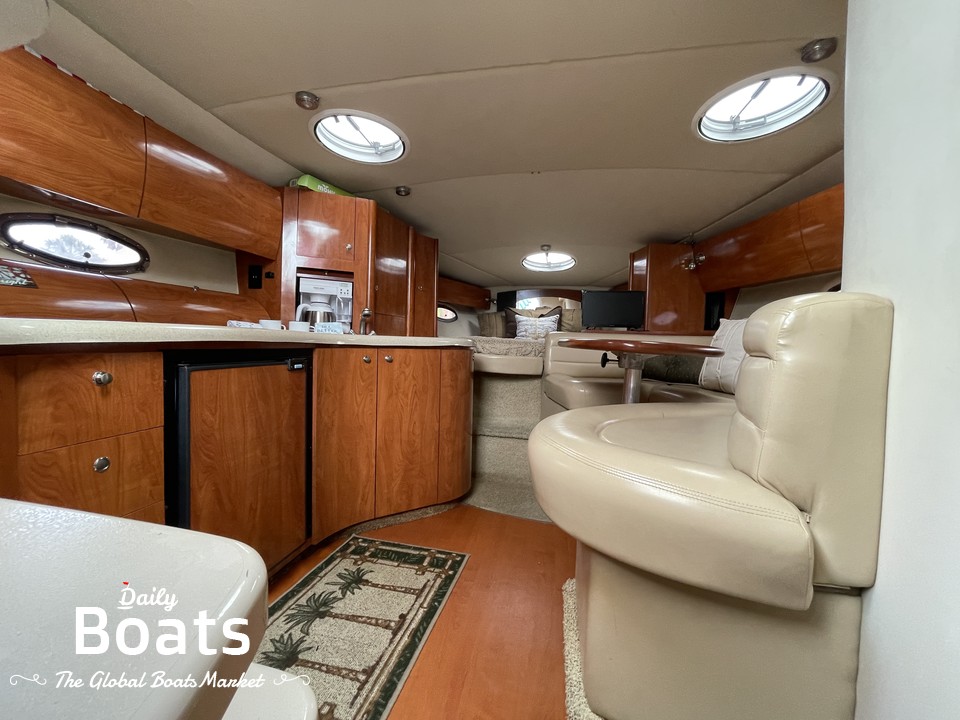 2007 Larson Cabrio 350 for sale. View price, photos and Buy 2007 Larson ...