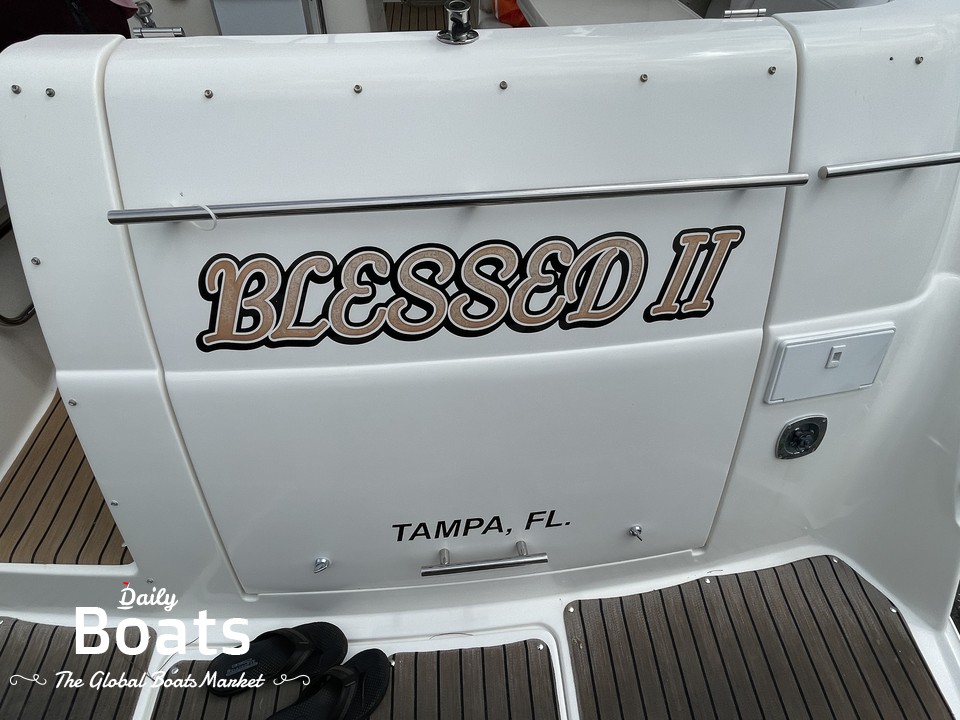 2007 Larson Cabrio 350 for sale. View price, photos and Buy 2007 Larson ...