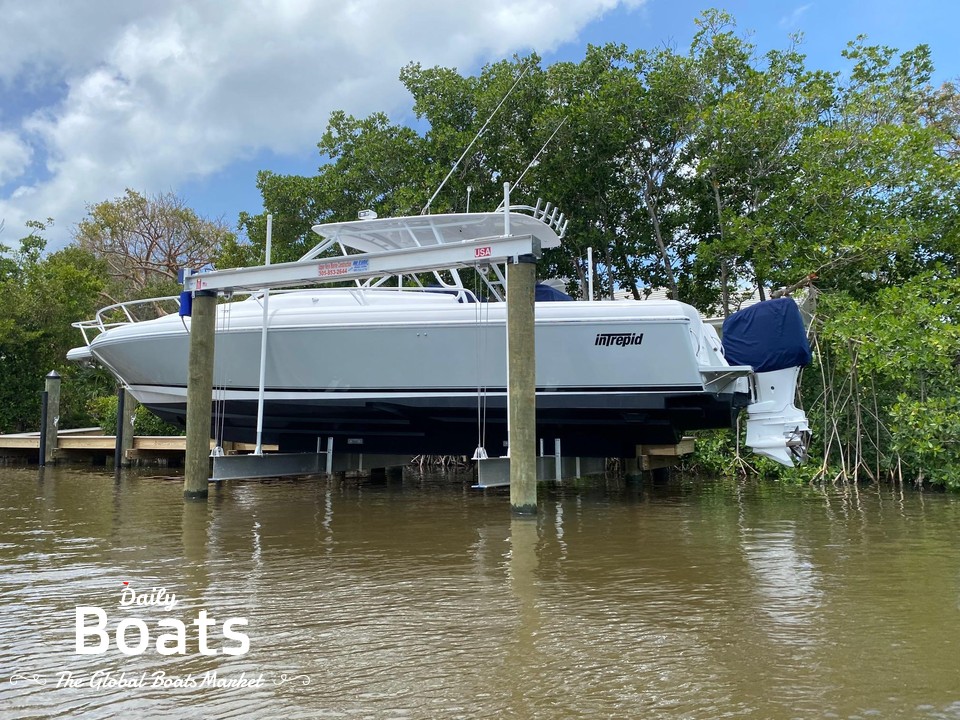 2001 Intrepid 377 Walkaround (Loaded!) for sale. View price, photos and ...