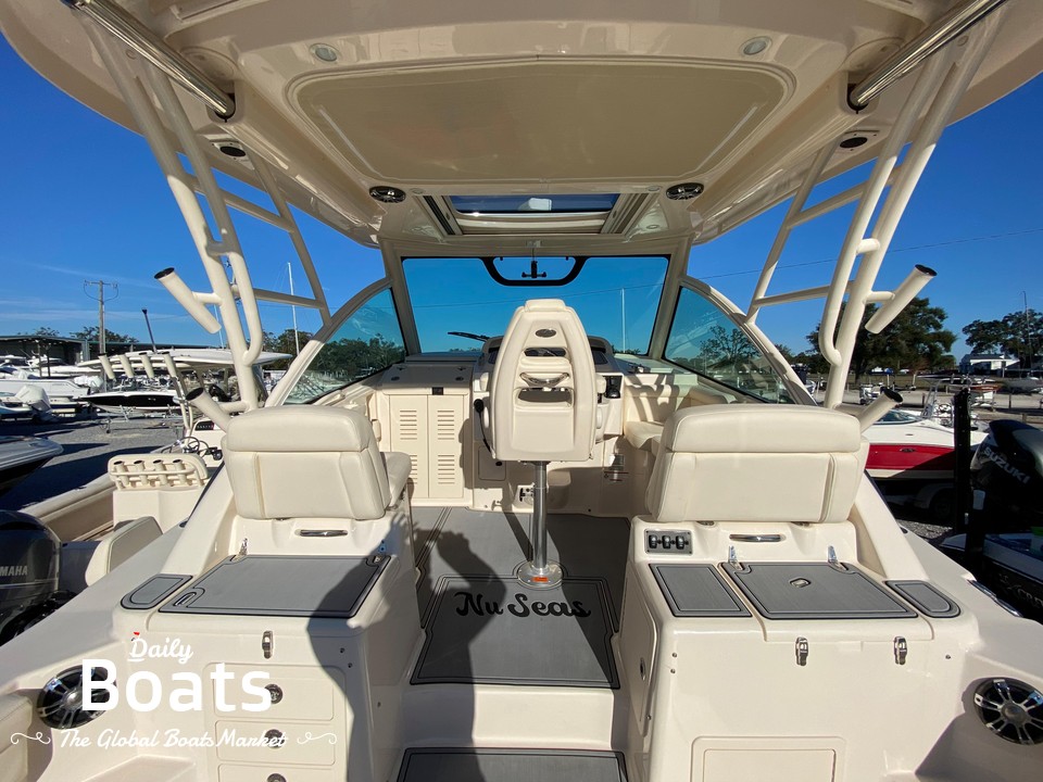 2020 Grady-White 330 Express for sale. View price, photos and Buy 2020 ...