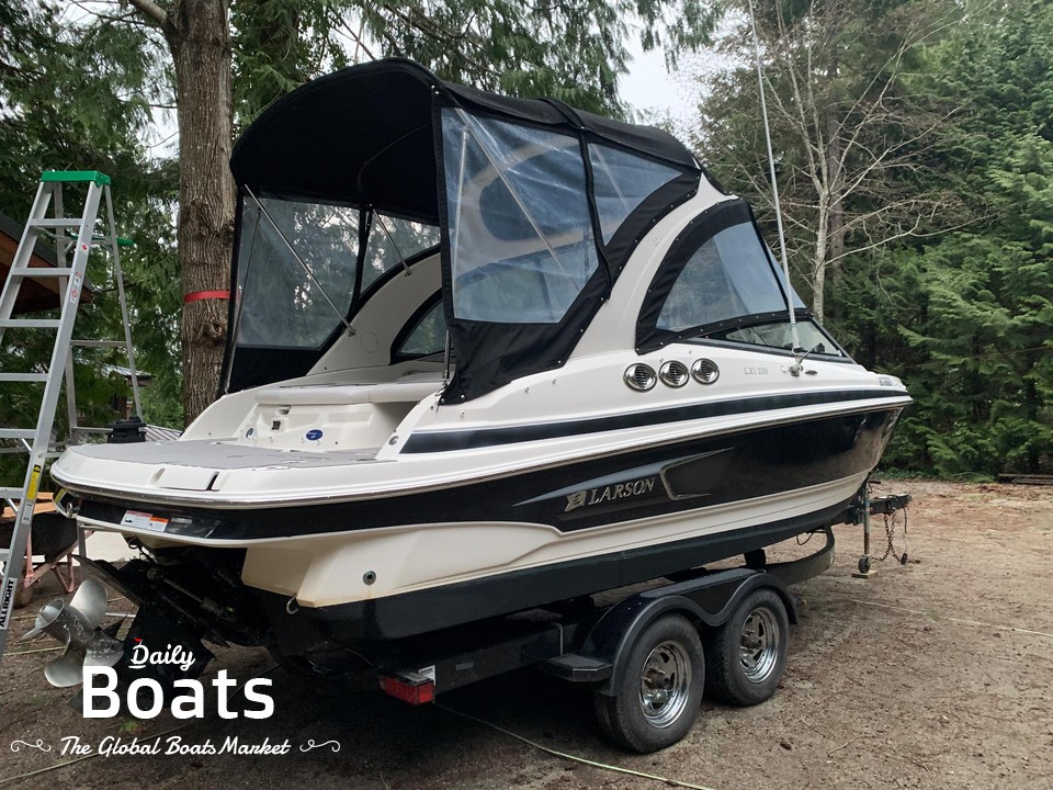 2011 Larson Lxi 238 Br for sale. View price, photos and Buy 2011 Larson ...