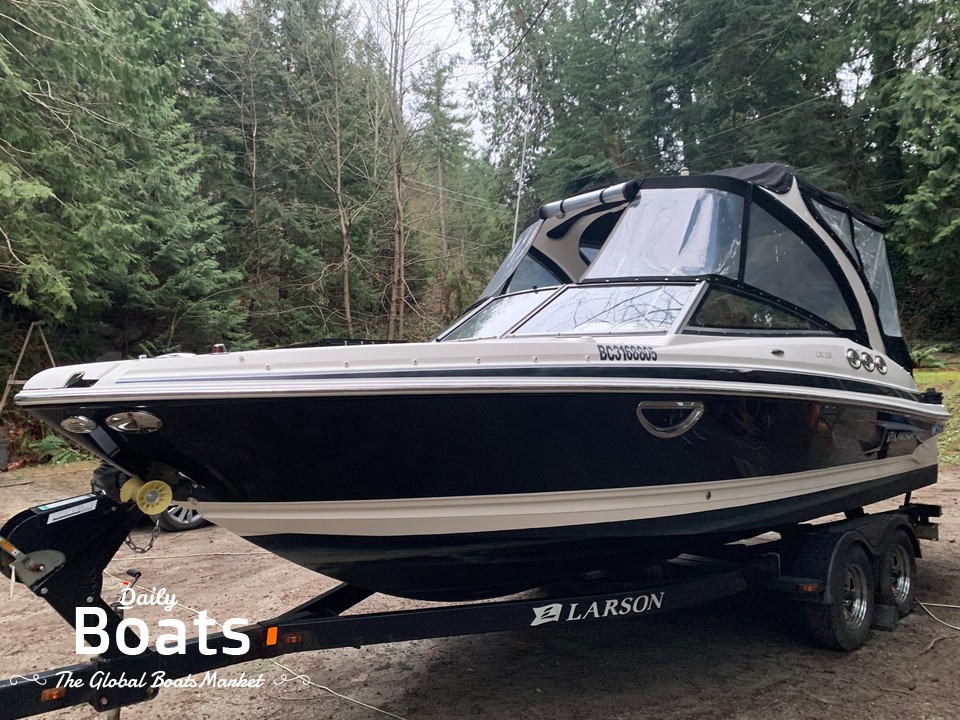 2011 Larson Lxi 238 Br for sale. View price, photos and Buy 2011 Larson ...