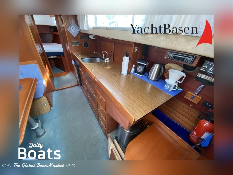 1977 Hallberg-Rassy 35 for sale. View price, photos and Buy 1977 ...