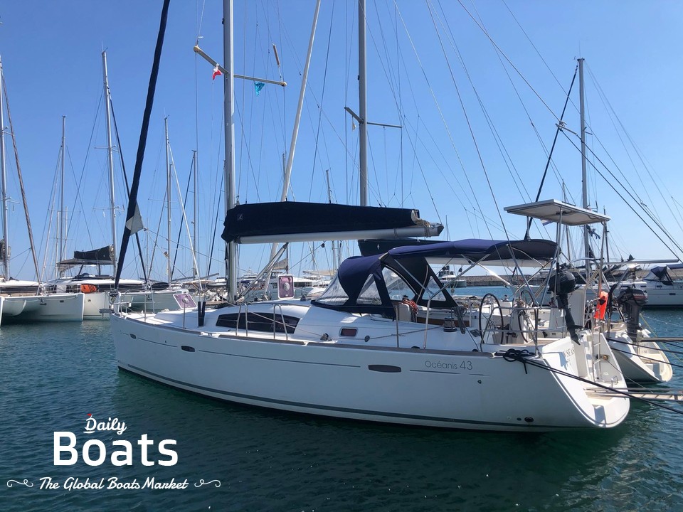 2009 Beneteau Oceanis 43 Family for sale. View price, photos and Buy ...