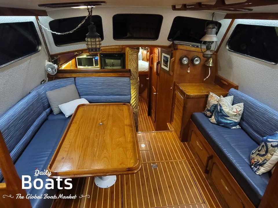 1980 Gulfstar 47 Sailmaster for sale. View price, photos and Buy 1980 ...