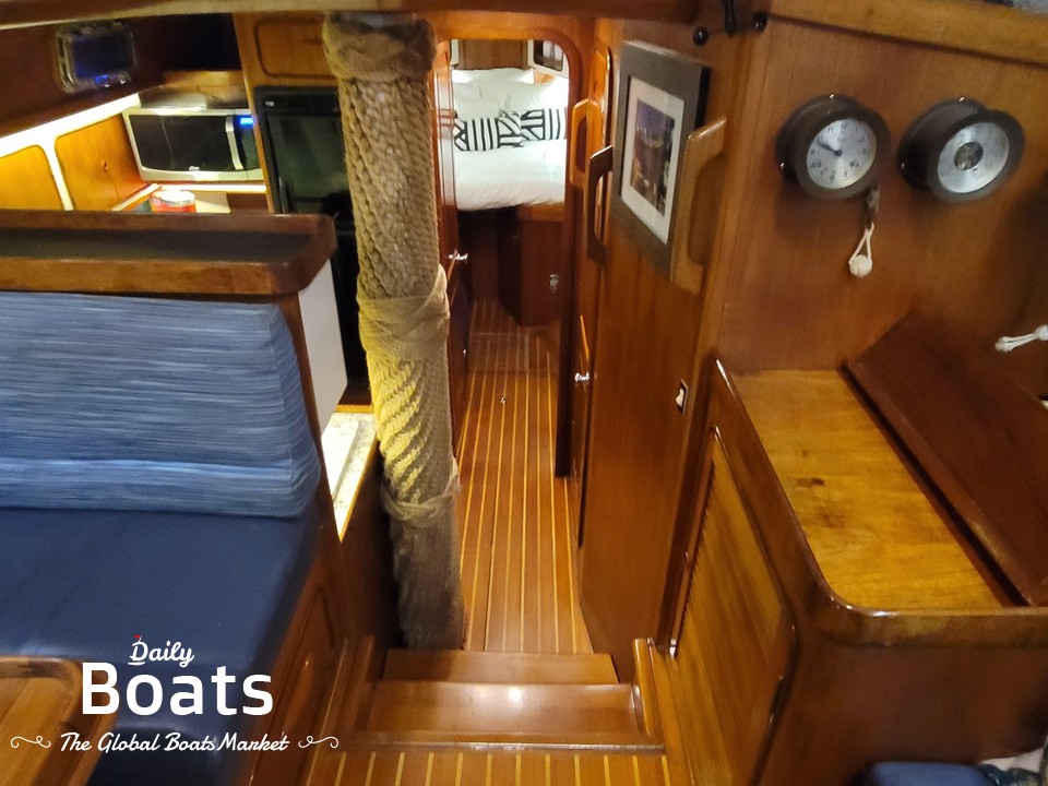 1980 Gulfstar 47 Sailmaster for sale. View price, photos and Buy 1980 ...