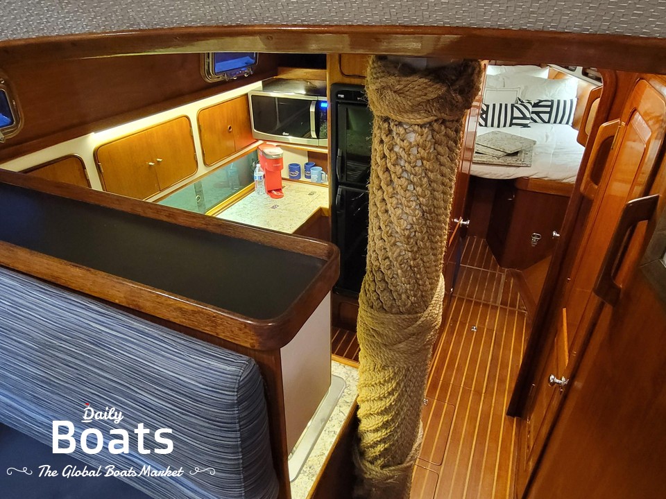 1980 Gulfstar 47 Sailmaster for sale. View price, photos and Buy 1980 ...