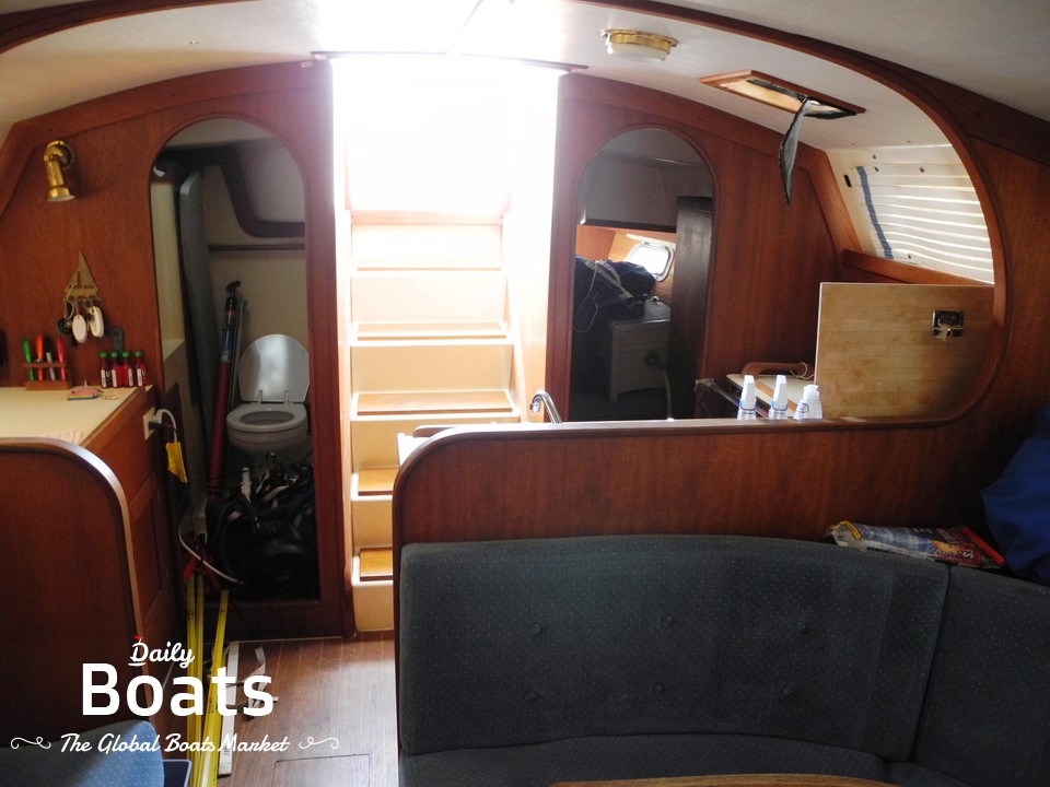 1985 Freedom 32 for sale. View price, photos and Buy 1985 Freedom 32 ...