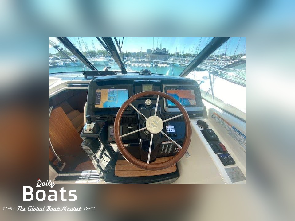 2009 Tiara Yachts 3500 Sovran for sale. View price, photos and Buy 2009 ...