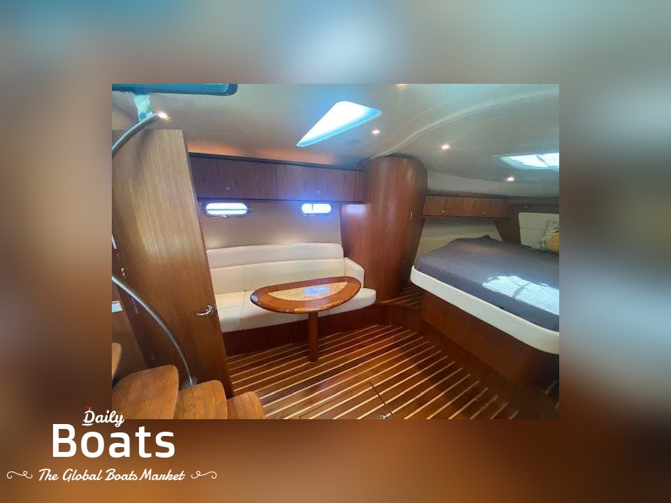 2009 Tiara Yachts 3500 Sovran for sale. View price, photos and Buy 2009 ...