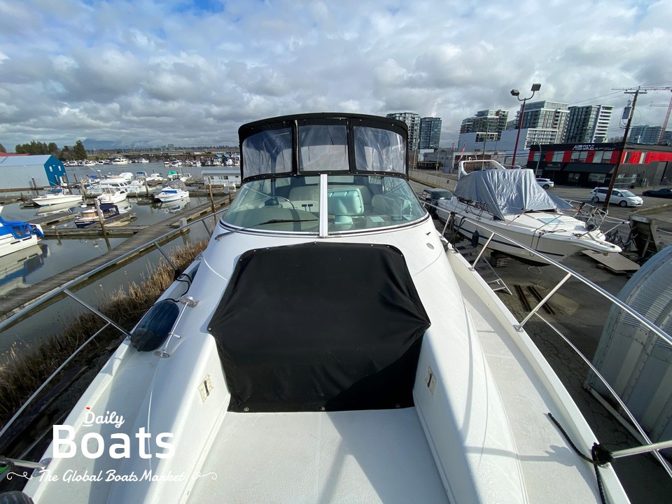 1997 Carver 35 Mariner for sale. View price, photos and Buy 1997 Carver ...