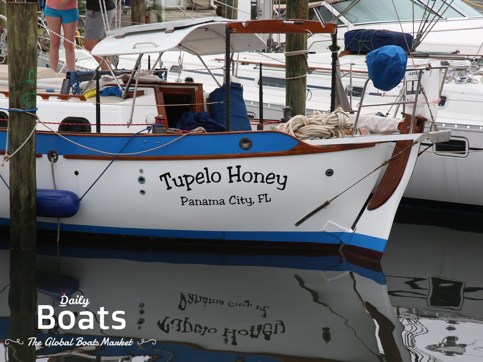 1977 Westsail 32 for sale. View price, photos and Buy 1977 Westsail 32 ...