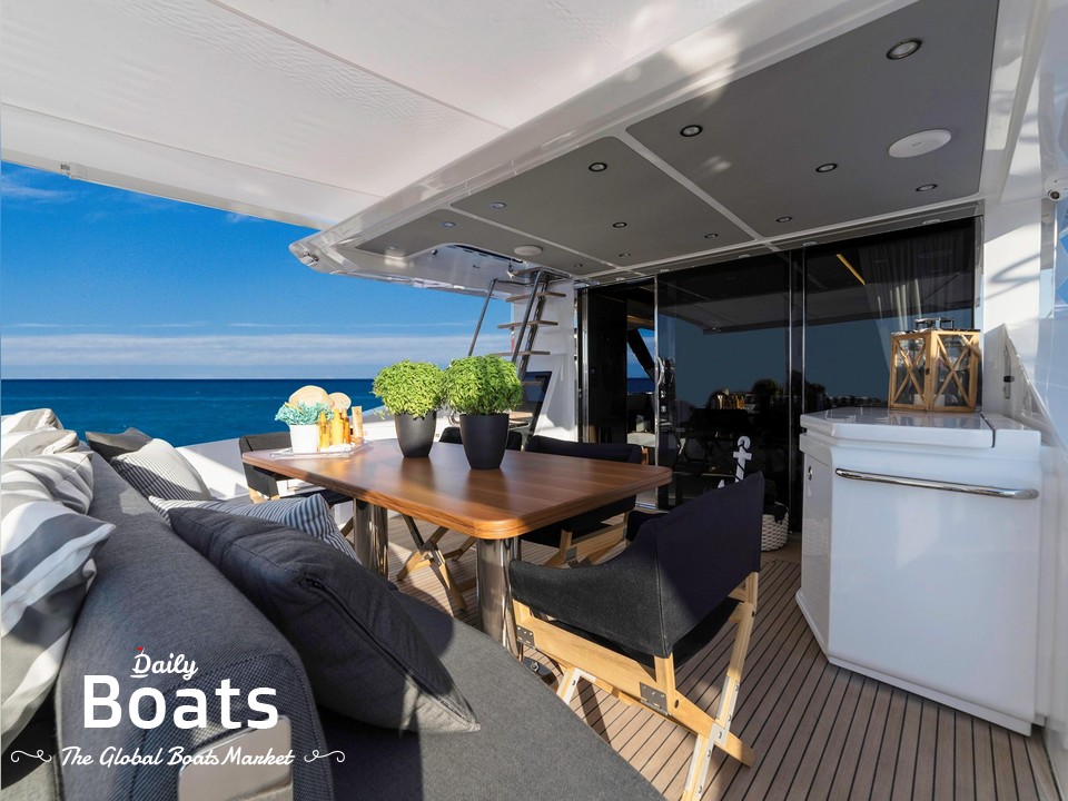 2017 Azimut 77S for sale. View price, photos and Buy 2017 Azimut 77S ...