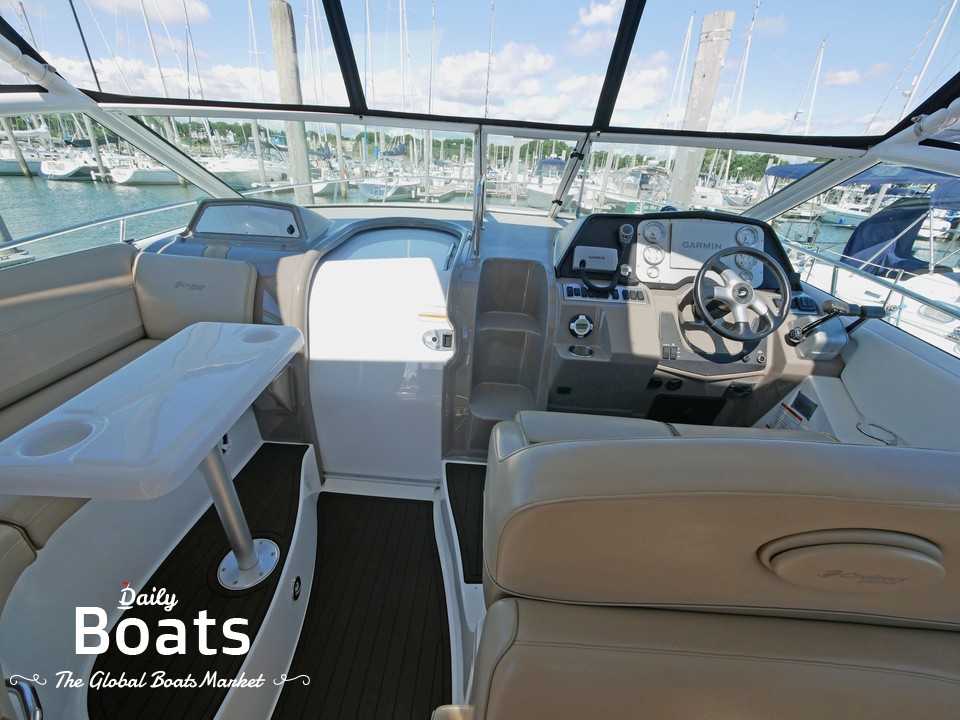 2011 Cruisers Yachts 360 Express for sale. View price, photos and Buy ...