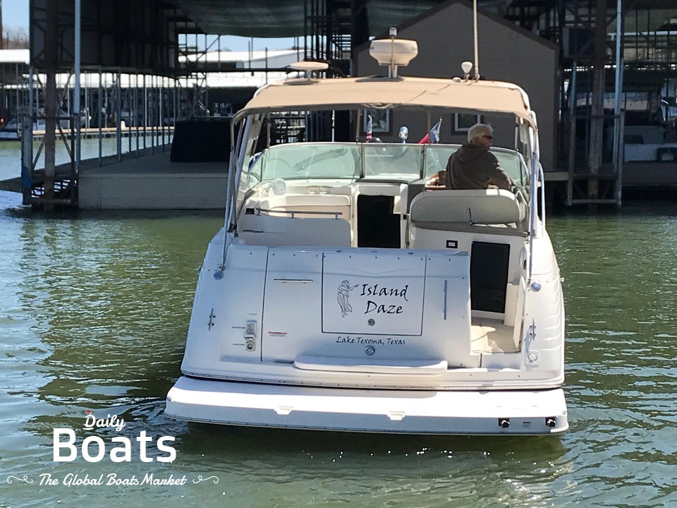 2006 Rinker 320 Express Cruiser for sale. View price, photos and Buy ...