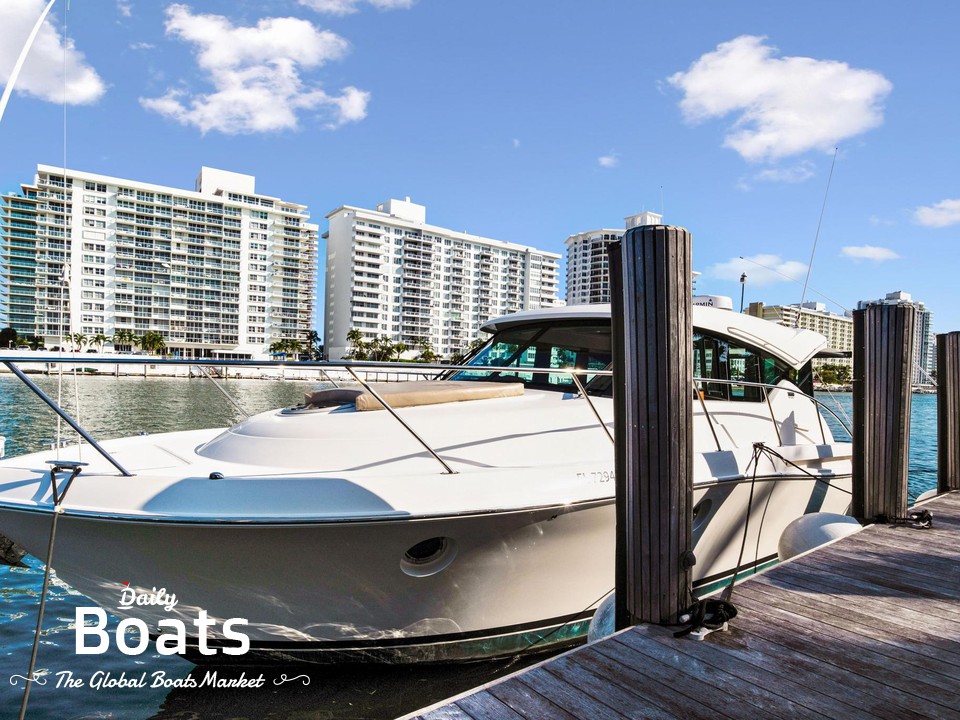 2018 Tiara Yachts 39 Coupe for sale. View price, photos and Buy 2018 ...