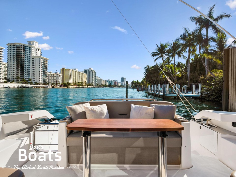 2018 Tiara Yachts 39 Coupe for sale. View price, photos and Buy 2018 ...