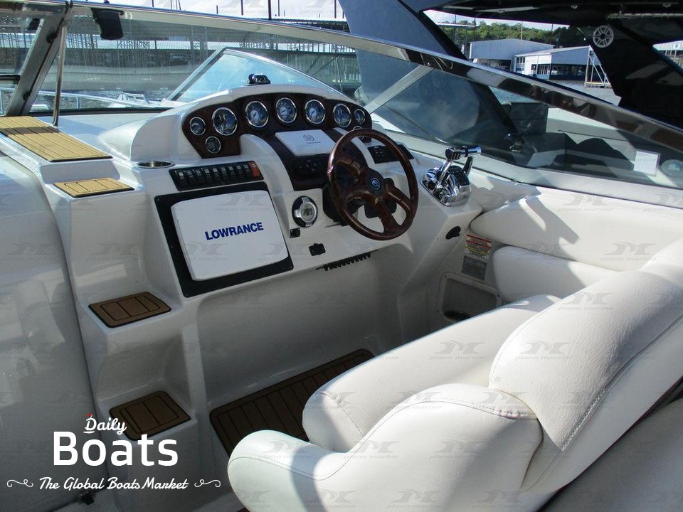 2009 Crownline 320 for sale. View price, photos and Buy 2009 Crownline ...