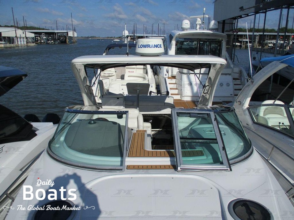 2009 Crownline 320 for sale. View price, photos and Buy 2009 Crownline ...