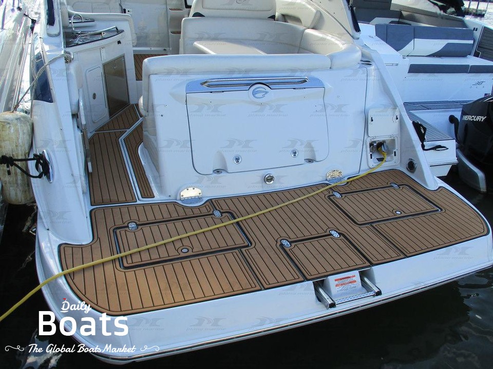 2009 Crownline 320 for sale. View price, photos and Buy 2009 Crownline ...