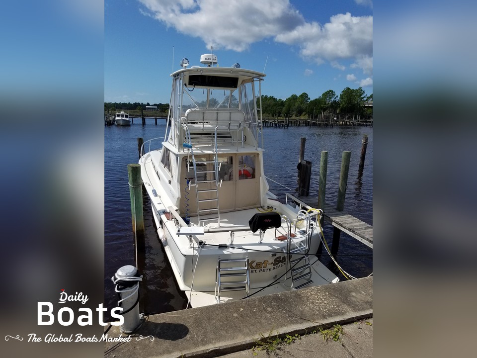 1967 Chris-Craft Commander Express for sale. View price, photos and Buy ...