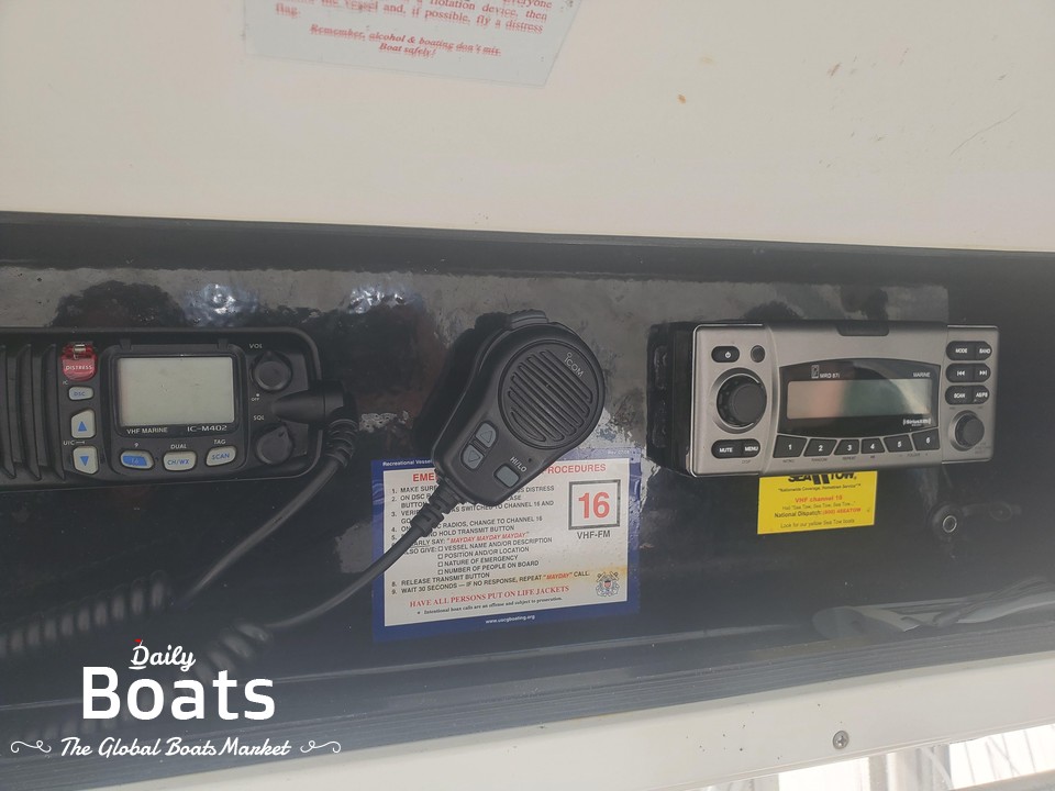 2004 Regulator 24Fs Center Console for sale. View price, photos and Buy ...