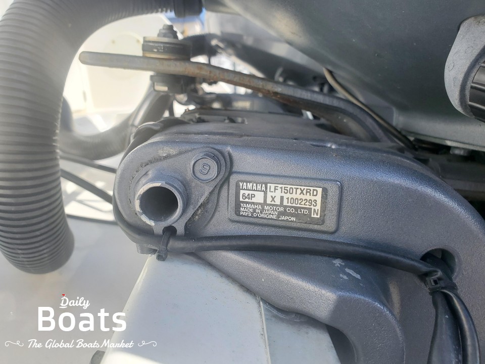 2004 Regulator 24Fs Center Console for sale. View price, photos and Buy ...