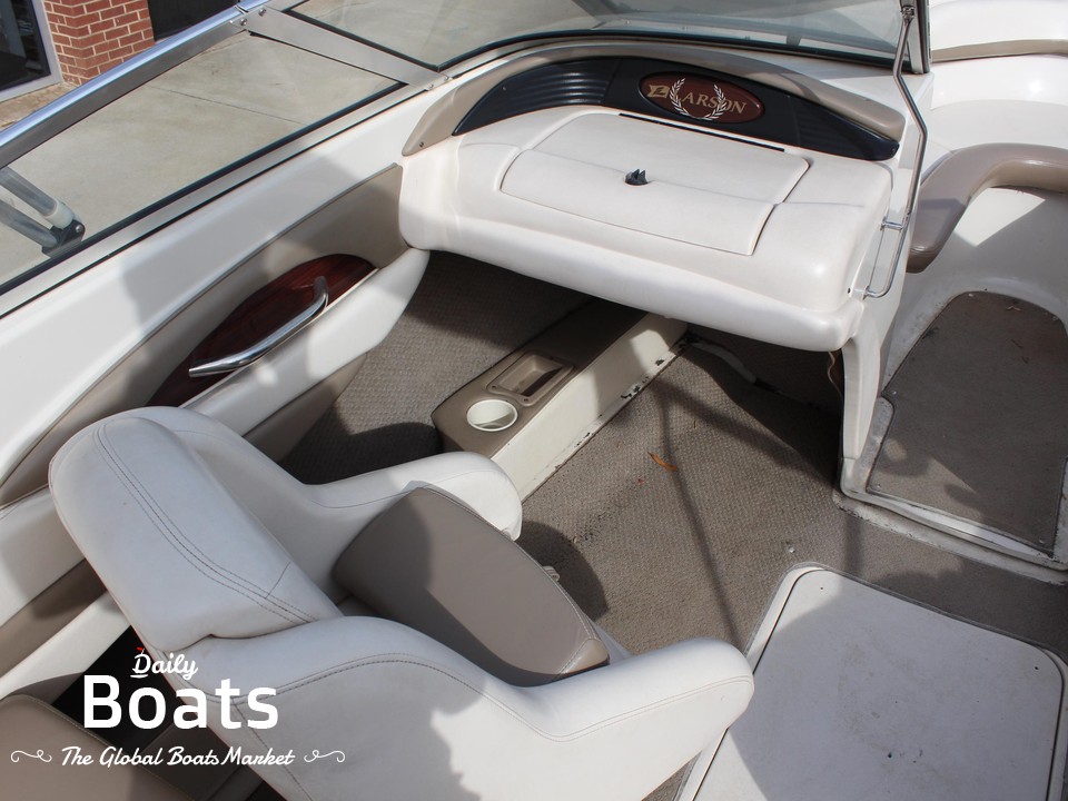 2001 Larson Lxi 210 for sale. View price, photos and Buy 2001 Larson ...