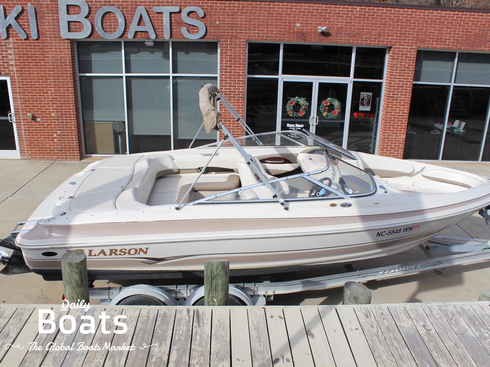 2001 Larson Lxi 210 for sale. View price, photos and Buy 2001 Larson ...