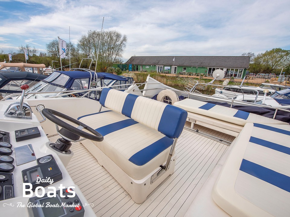 1992 Princess 410 for sale. View price, photos and Buy 1992 Princess ...