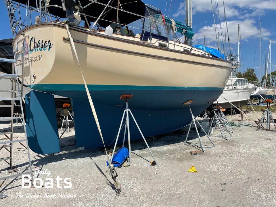 1991 Island Packet 38 for sale. View price, photos and Buy 1991 Island ...