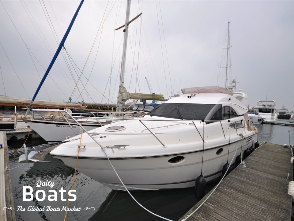 2008 Fairline Phantom 40 for sale. View price, photos and Buy 2008 ...